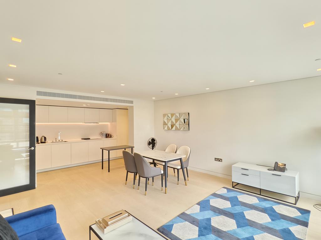 Centre Point 4 (Whole Property) 2 bed flat - £7,800 pcm (£1,800 pw)