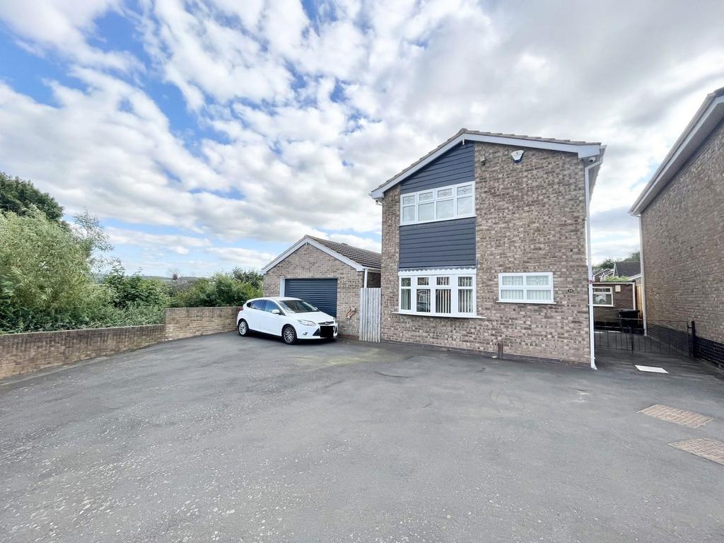 Nuthatch Drive, Brierley Hill DY5 3 bed detached house for sale - £375,000
