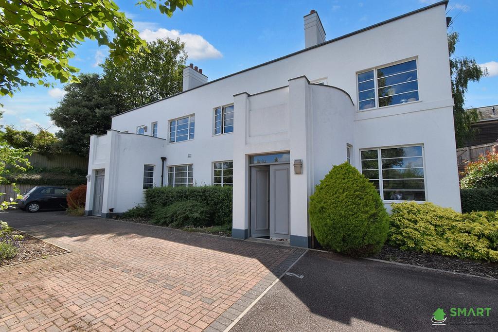 Exeter EX2 2 bed apartment for sale - £210,000