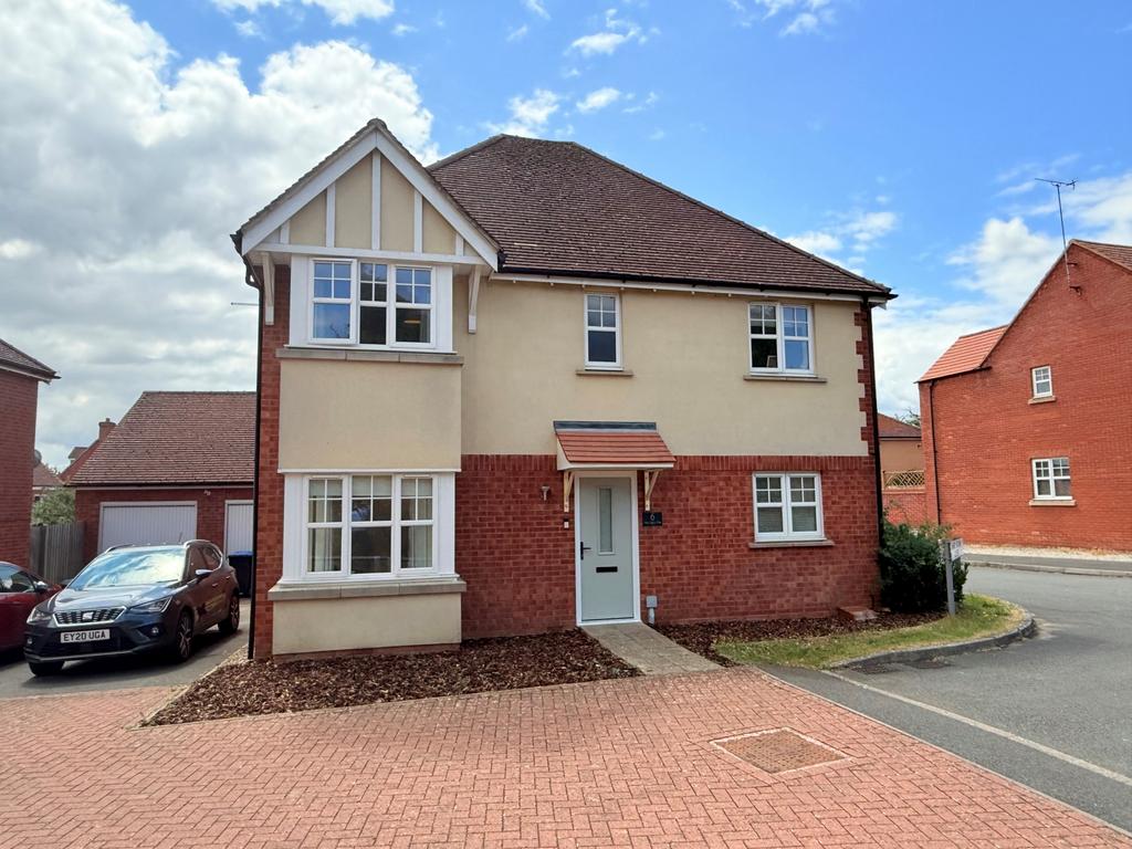 Harry Brown Close, Timken Estate, NN5... 4 bed detached house - £385,000