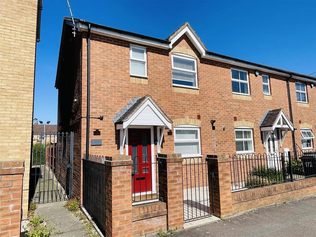 Marlborough Road, Nuneaton 2 bed house for sale - £200,000