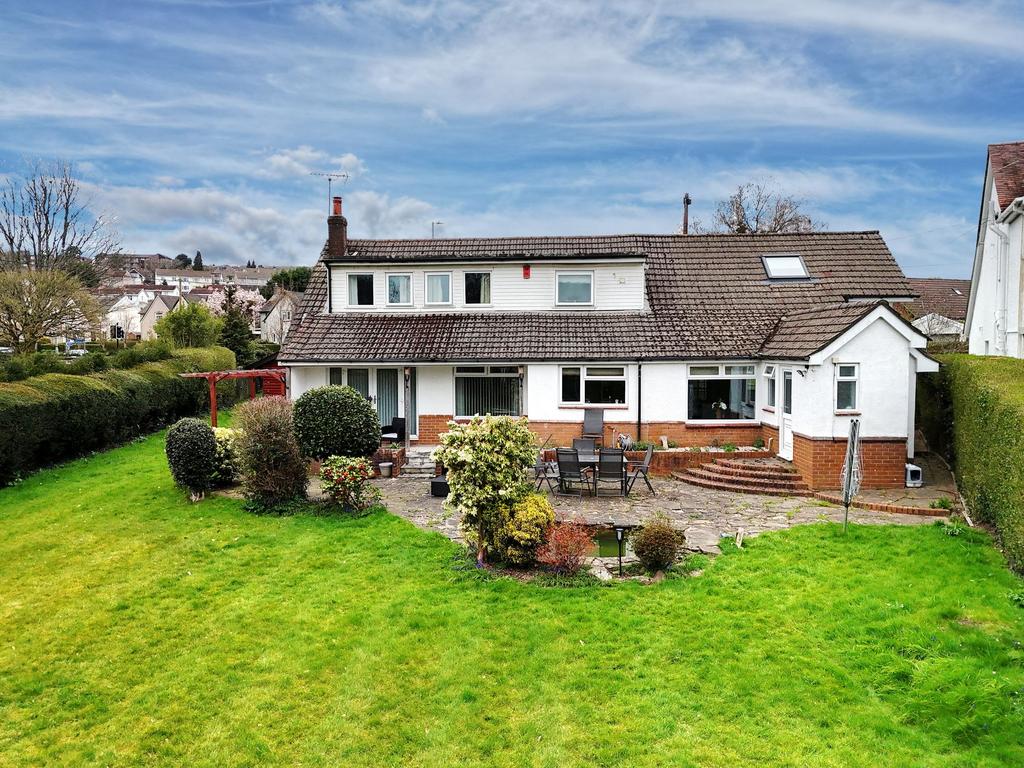 Caerphilly Road, Newport NP10 5 bed detached house - £2,250 pcm (£519 pw)