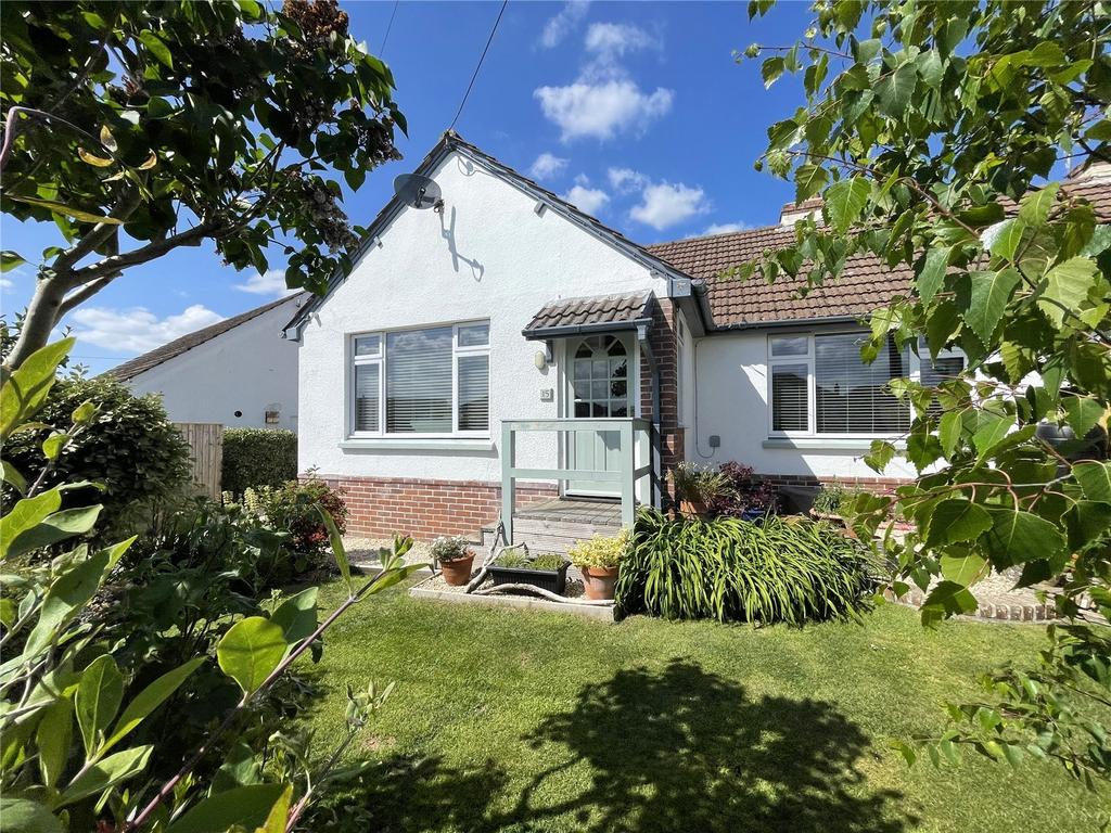 Manor Park, Sticklepath, Barnstaple... 3 bed bungalow for sale - £320,000