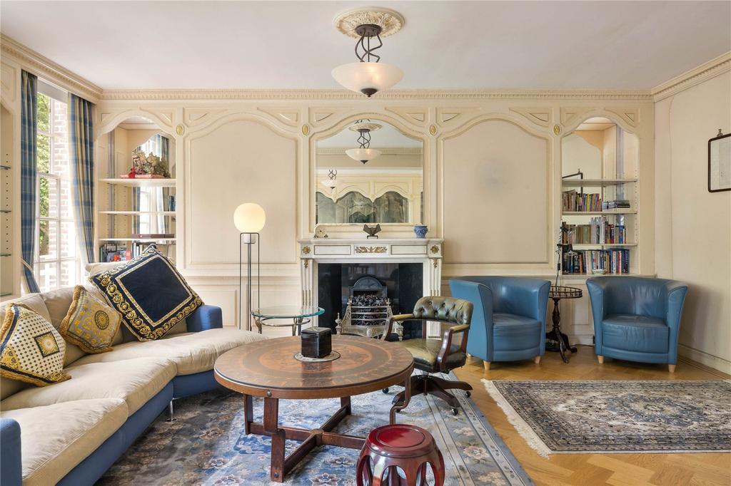Lowndes Square, London, SW1X 3 bed apartment for sale - £4,200,000