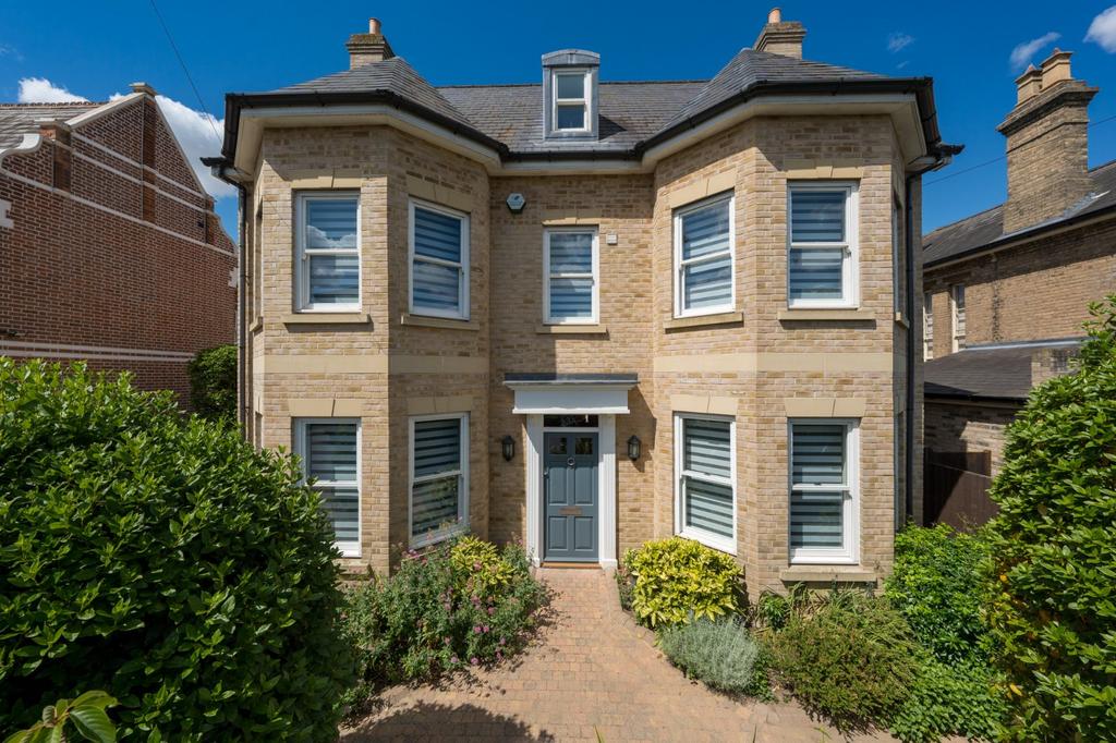 Oxford Road, Colchester CO3 5 bed detached house - £1,250,000