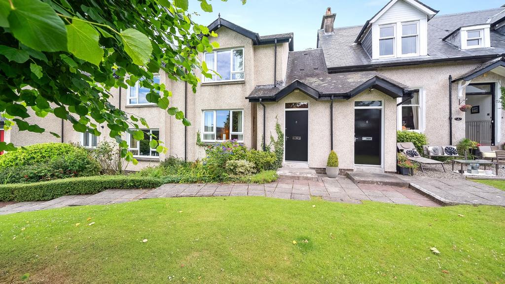 5 Inchgower Grove, Rhu, G84 8SY 1 bed flat for sale - £129,000