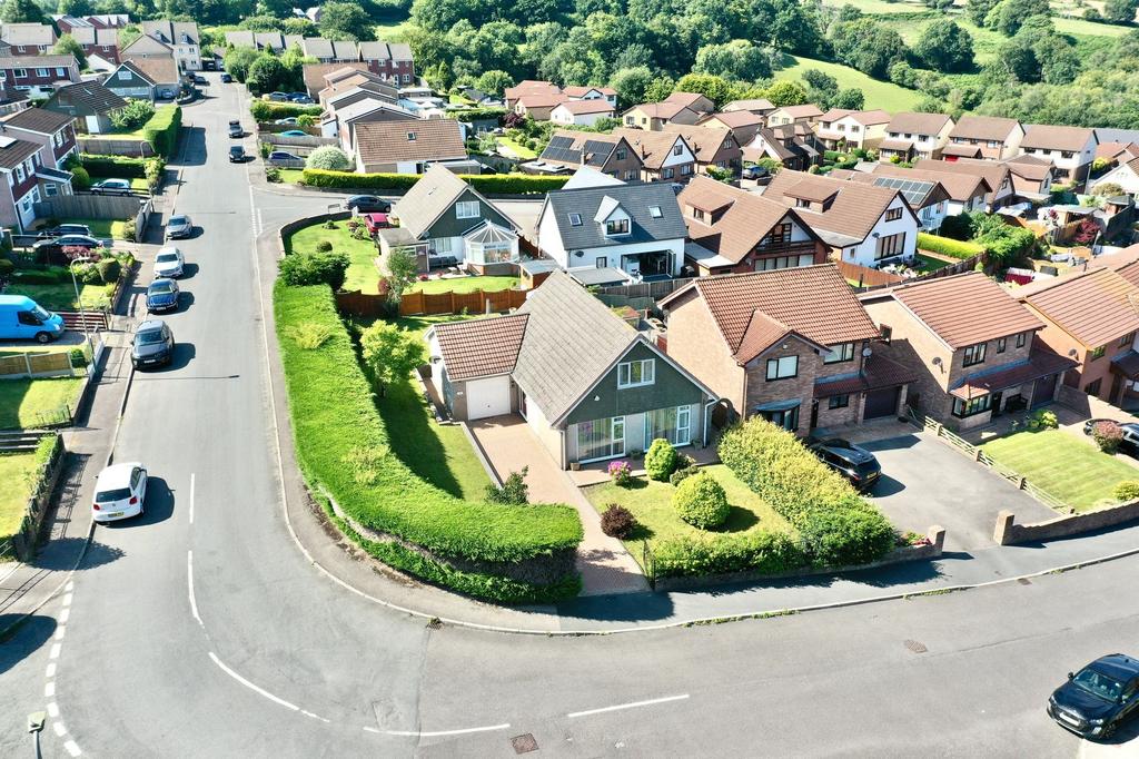 Plynlimon Avenue, Crumlin, NP11 3 bed detached house for sale - £325,000