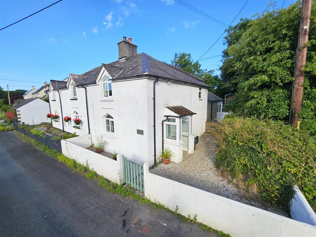 Lewdown, Okehampton 2 bed cottage for sale - £299,950