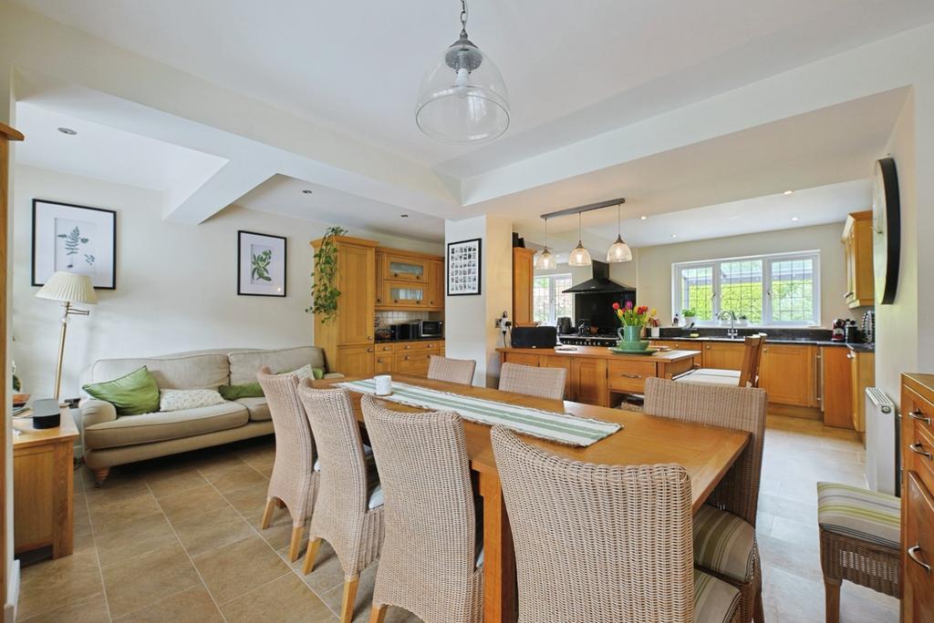 Collier Close, North Ferriby, HU14 3EE 5 bed detached house for sale ...