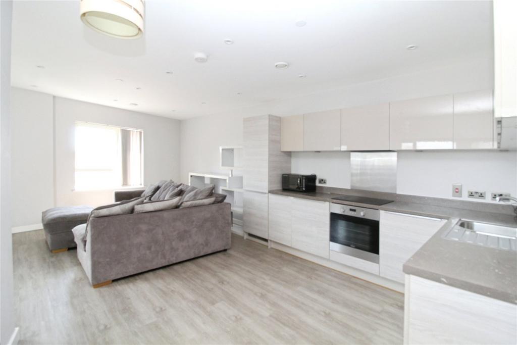 Wandle Road, Croydon, CR0 2 bed apartment - £1,800 pcm (£415 pw)