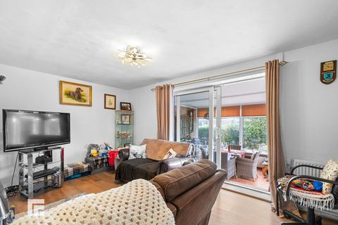 3 Bed Houses For Sale In Barry | OnTheMarket