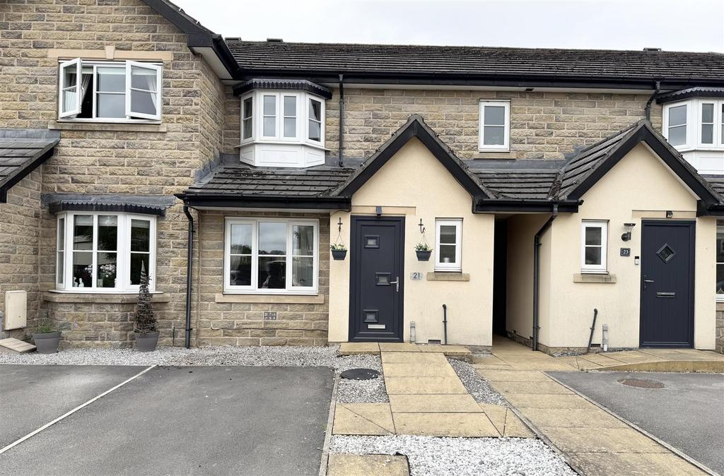 Baildon Way, Skelmanthorpe HD8 9GY 2 bed terraced house - £215,000