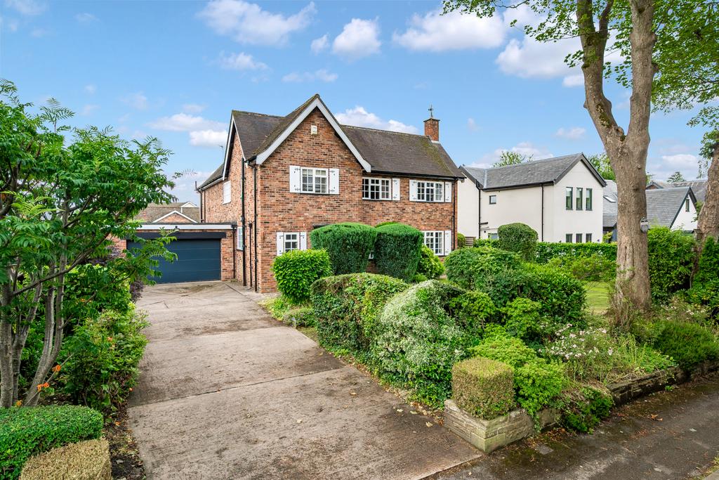 Overhill Road, Wilmslow, Cheshire, SK9 4 bed detached house for sale ...