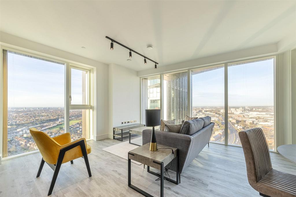 Portal Way, London W3 2 bed apartment - £2,800 pcm (£646 pw)