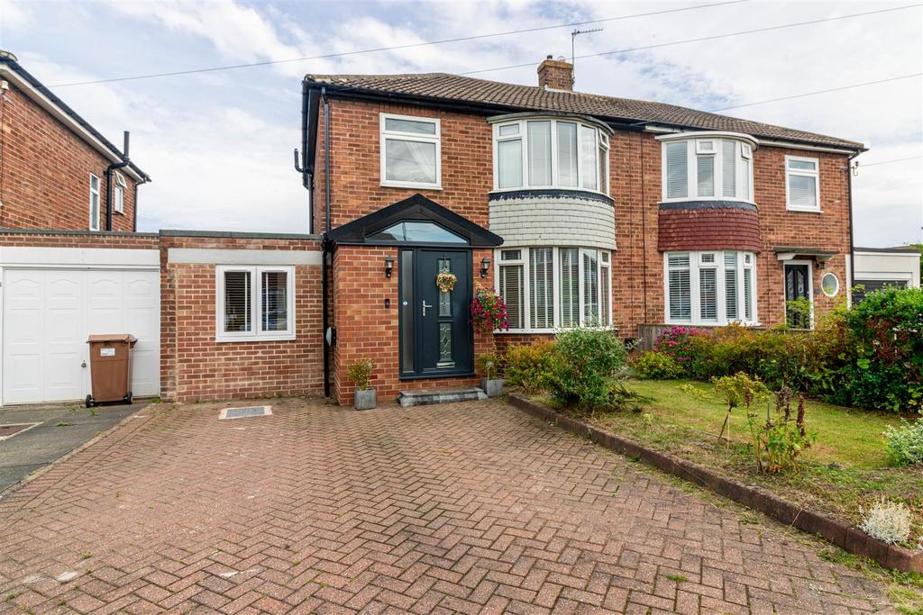Elmwood Avenue, North Gosforth... 3 bed semi-detached house for sale ...