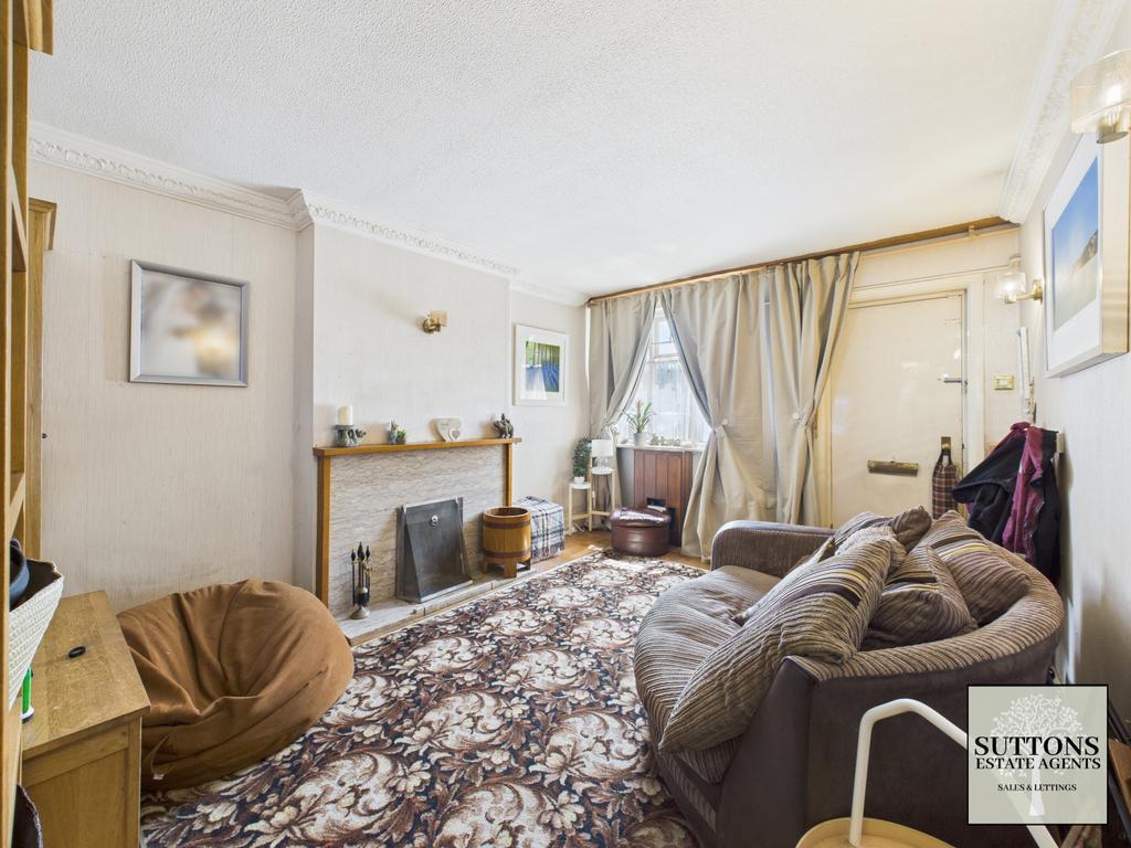 Hurst Road, Longford CV6 4 bed end of terrace house for sale - £270,000