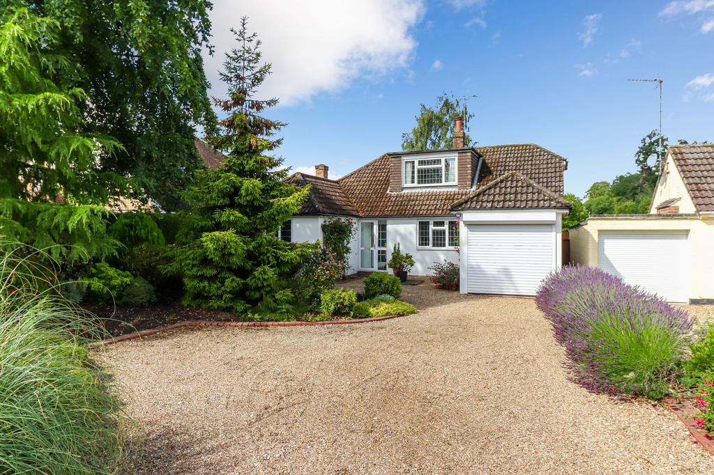 Croft Lane, Chipperfield, WD4 3 bed chalet for sale - £650,000