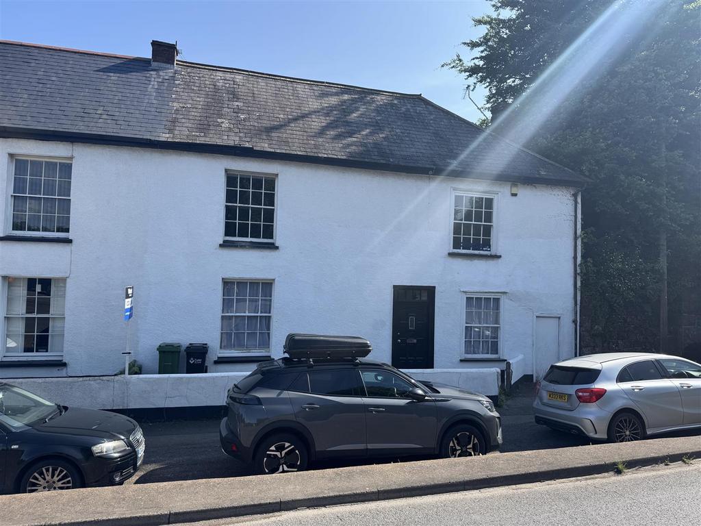 Alphington Road, Exeter EX2 1 bed semi-detached house - £650 pcm (£150 pw)