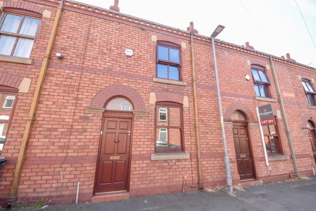 Kendal Street, Springfield, Wigan... 3 bed terraced house - £145,000