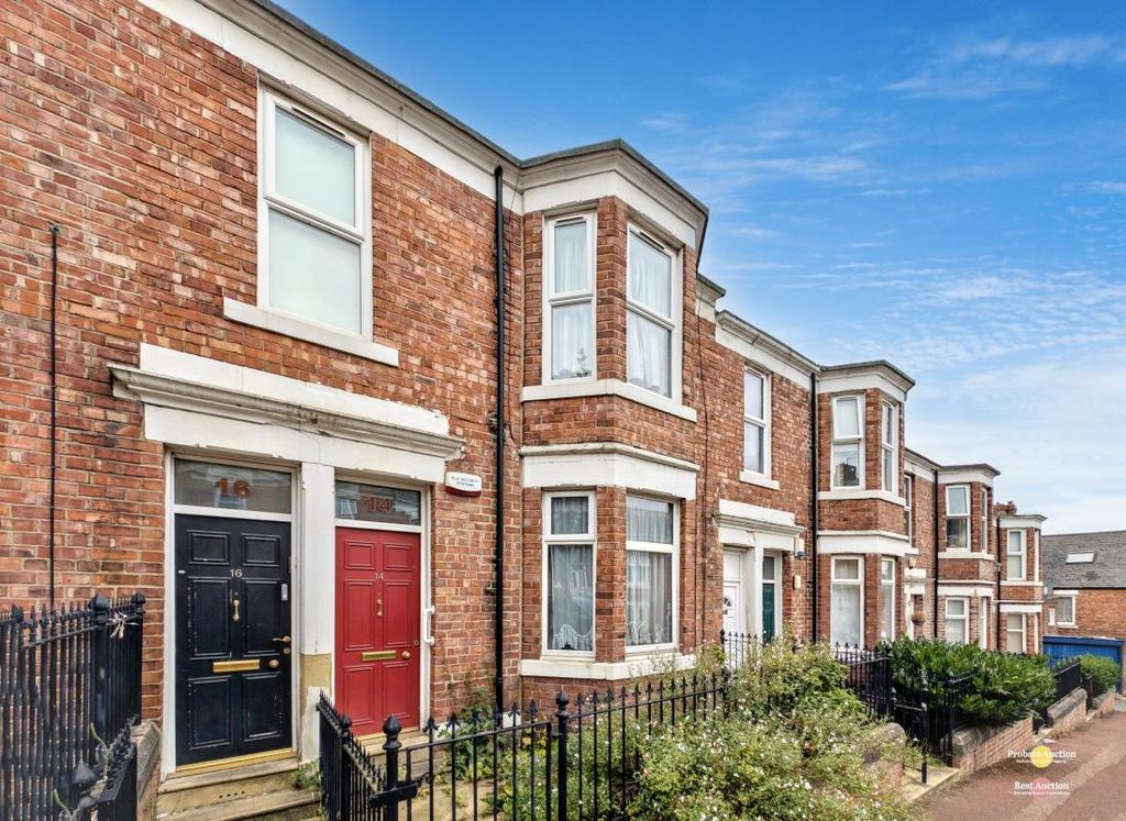 Goschen Street, Gateshead NE8 2 bed flat - £35,000
