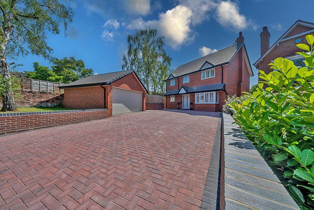 Hednesford Road, Rugeley 6 bed detached house for sale - £650,000