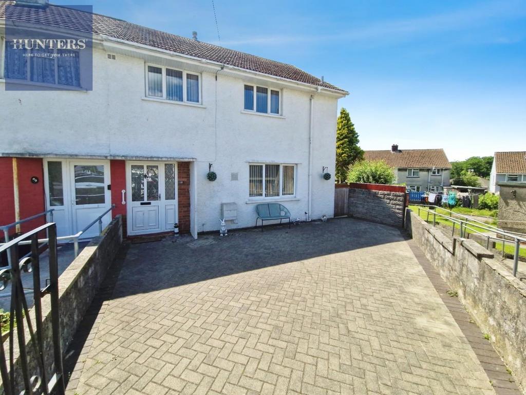 Bryn Pobydd, Pencoed, Bridgend 3 bed semi-detached house for sale - £ ...