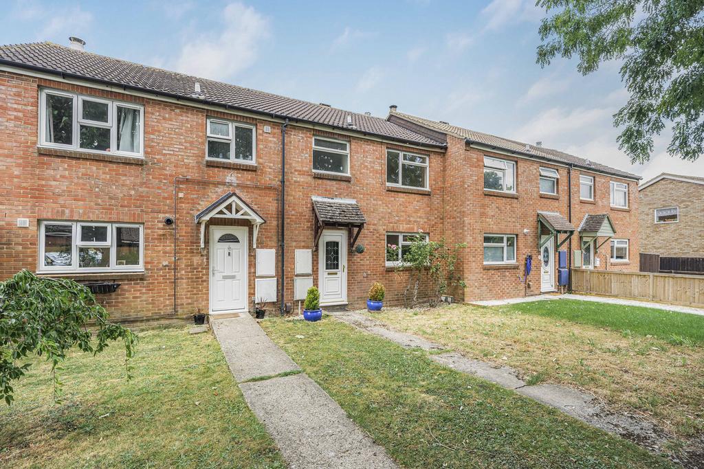 Columbia Way, Grove, OX12 3 bed terraced house - £250,000