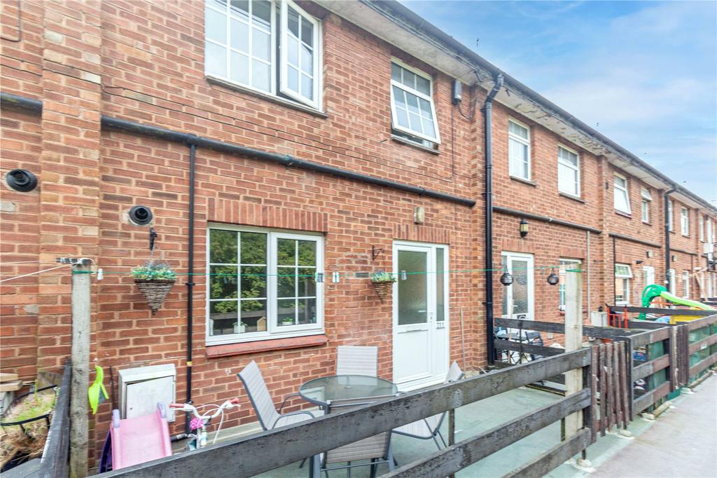New Road, Rubery, Rednal, Birmingham... 3 bed maisonette for sale - £70,000