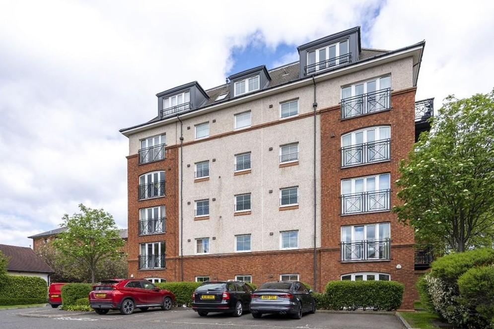 6, Appin Street, Edinburgh, EH14 1PN 2 bed flat - £1,499 pcm (£346 pw)