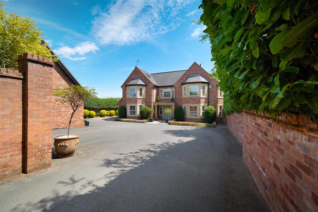 Moor Lane, Bramcote 5 bed detached house for sale - £1,700,000