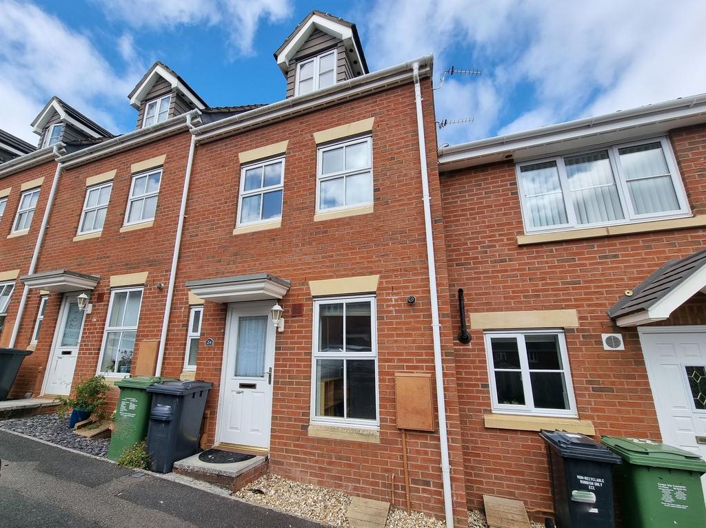 Lavender Road, Exeter, EX4 3 bed terraced house - £1,350 pcm (£312 pw)