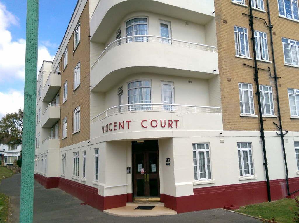 Vincent Court, Hendon Studio - £1,200 pcm (£277 pw)