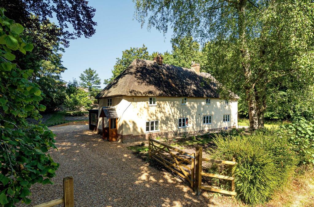 Princes Hill, Redlynch, Salisbury... 4 bed detached house - £950,000