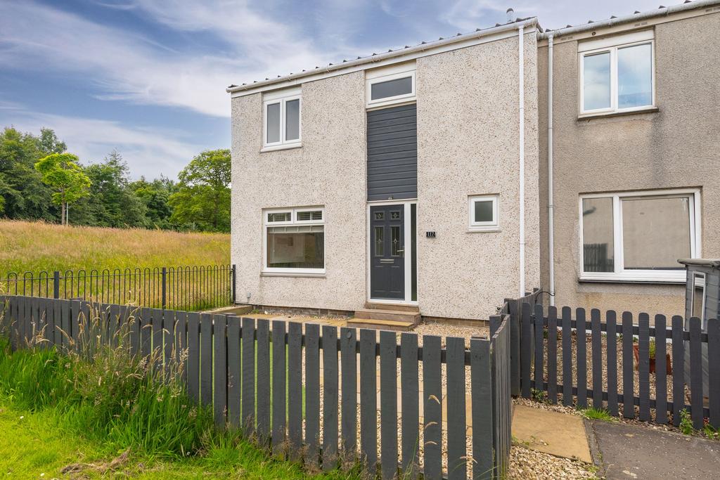 Norman Rise, Dedridge, EH54 2 bed end of terrace house - £160,000