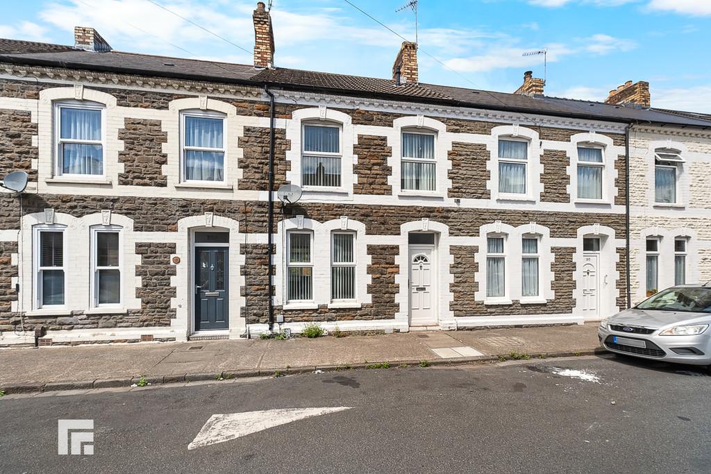 Railway Street, Splott, Cardiff 3 bed terraced house for sale - £235,000