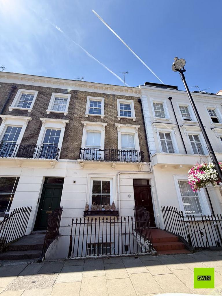 Tachbrook Street, London SW1V 1 bed character property - £475,000