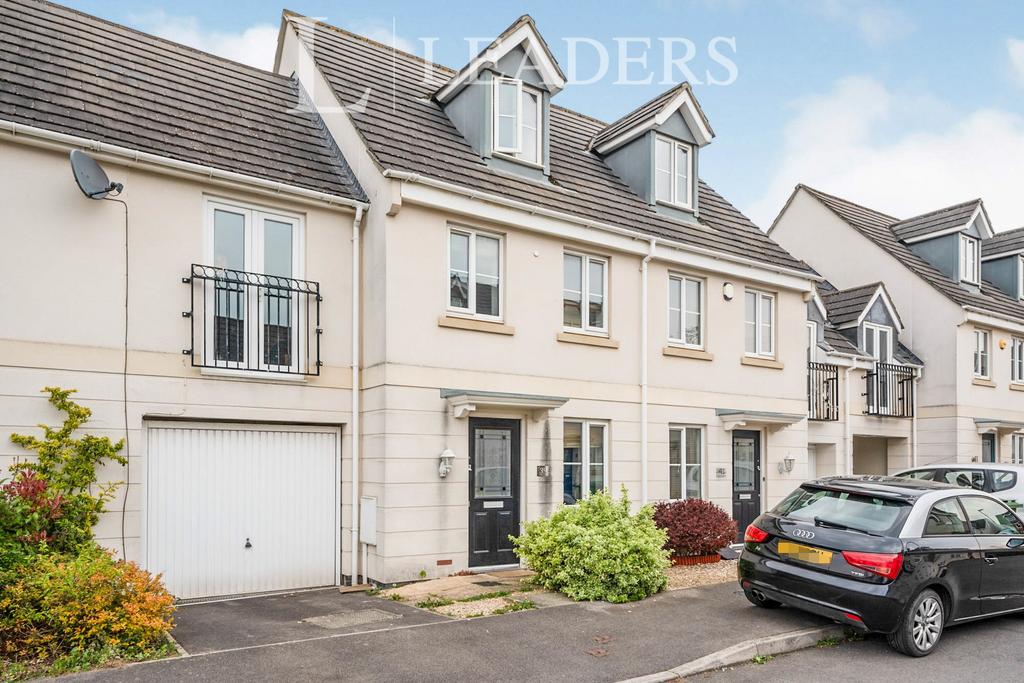 Rosebay Gardens GL51 0WP 3 bed townhouse - £1,395 pcm (£322 pw)