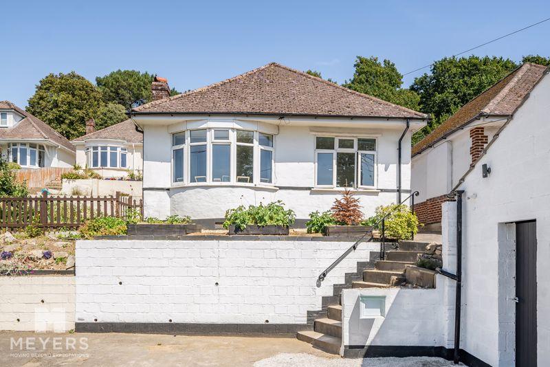 Lulworth Road, Wool, BH20 4 bed bungalow for sale - £515,000