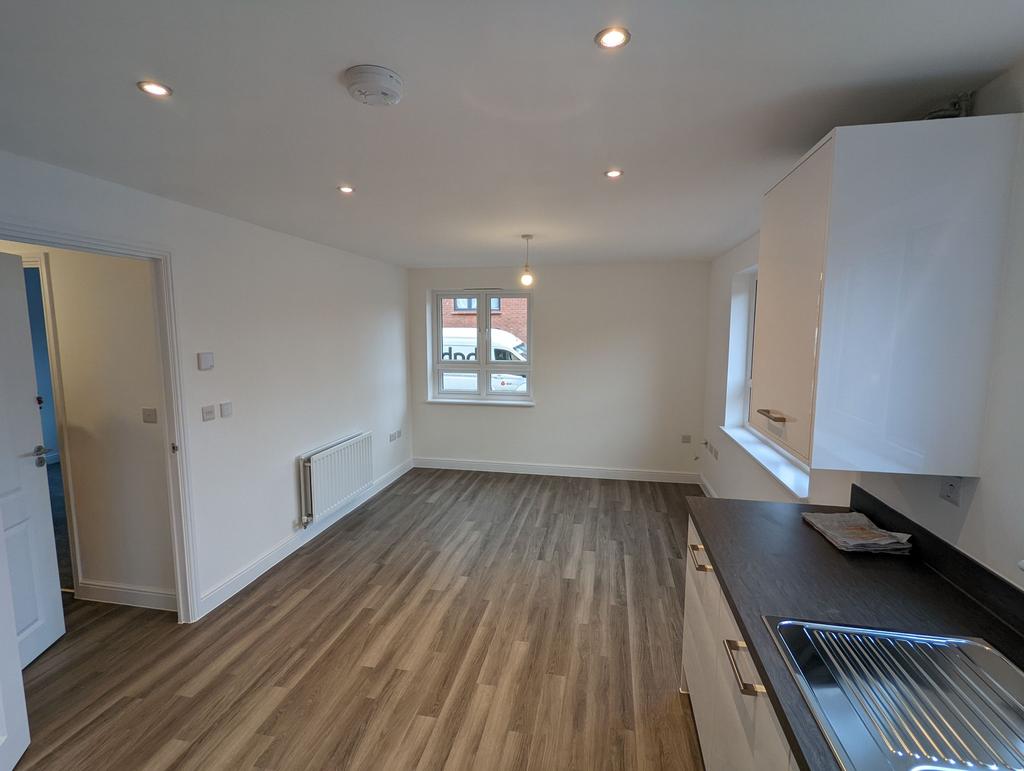 Mustoe Road, Frenchay, Bristol 1 bed apartment - £1,150 pcm (£265 pw)