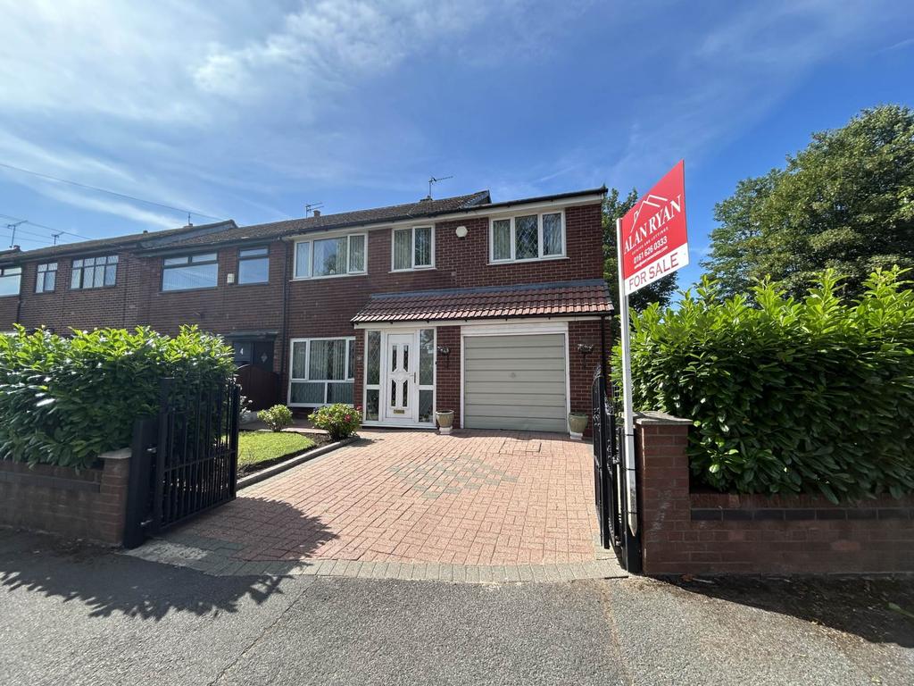 2 Priory Gove, Chadderton, Oldham... 3 bed semi-detached house - £299,950