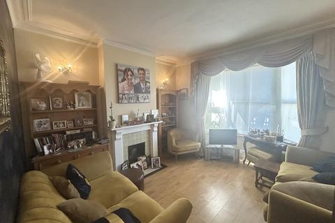 Houses for sale in Bushey | OnTheMarket