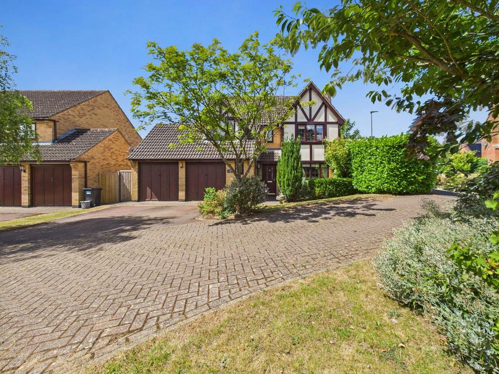 Broadwater Lane, Towcester, NN12 5 bed detached house for sale - £590,000