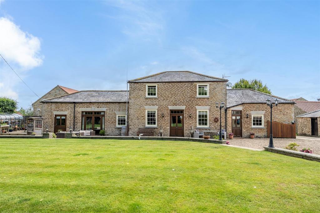 South Back Lane, Terrington YO60 4 bed detached house for sale - £750,000