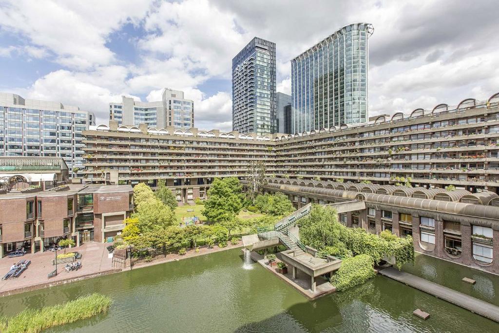 Barbican, London EC2Y 1 bed flat - £2,903 pcm (£670 pw)
