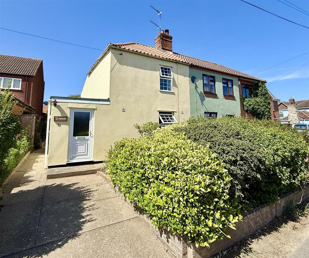 Staithe Road, Martham, NR29 2 bed semi-detached house for sale - £199,950