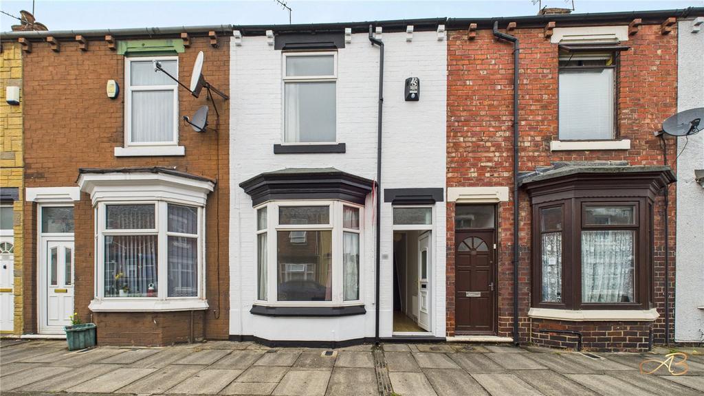 Costa Street, Middlesbrough TS1 3 bed terraced house - £80,000
