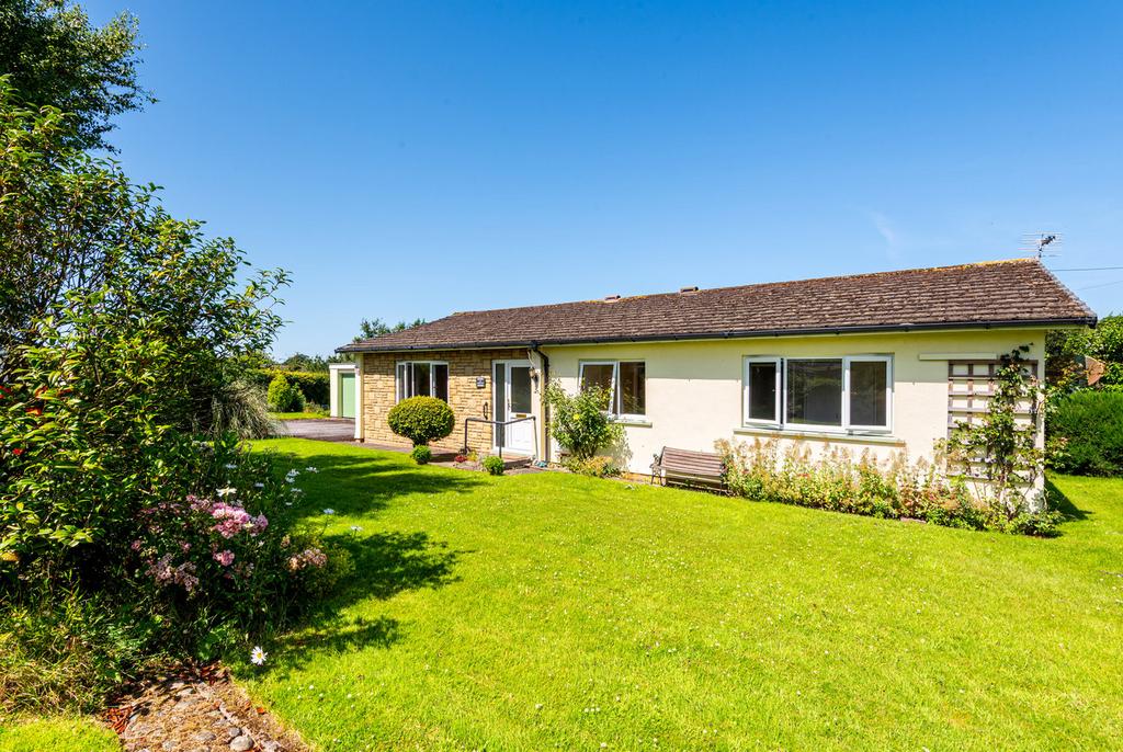 Skinburness Road, Skinburness... 4 bed detached bungalow for sale - £ ...