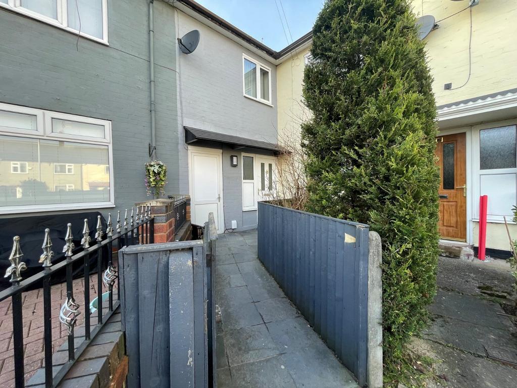 Shone Avenue, Greater Manchester M22 3 bed terraced house - £1,350 pcm ...