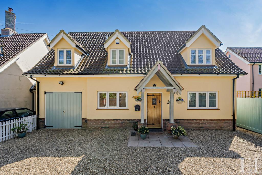 Whatfield Road, Ipswich IP7 4 bed link detached house for sale - £550,000