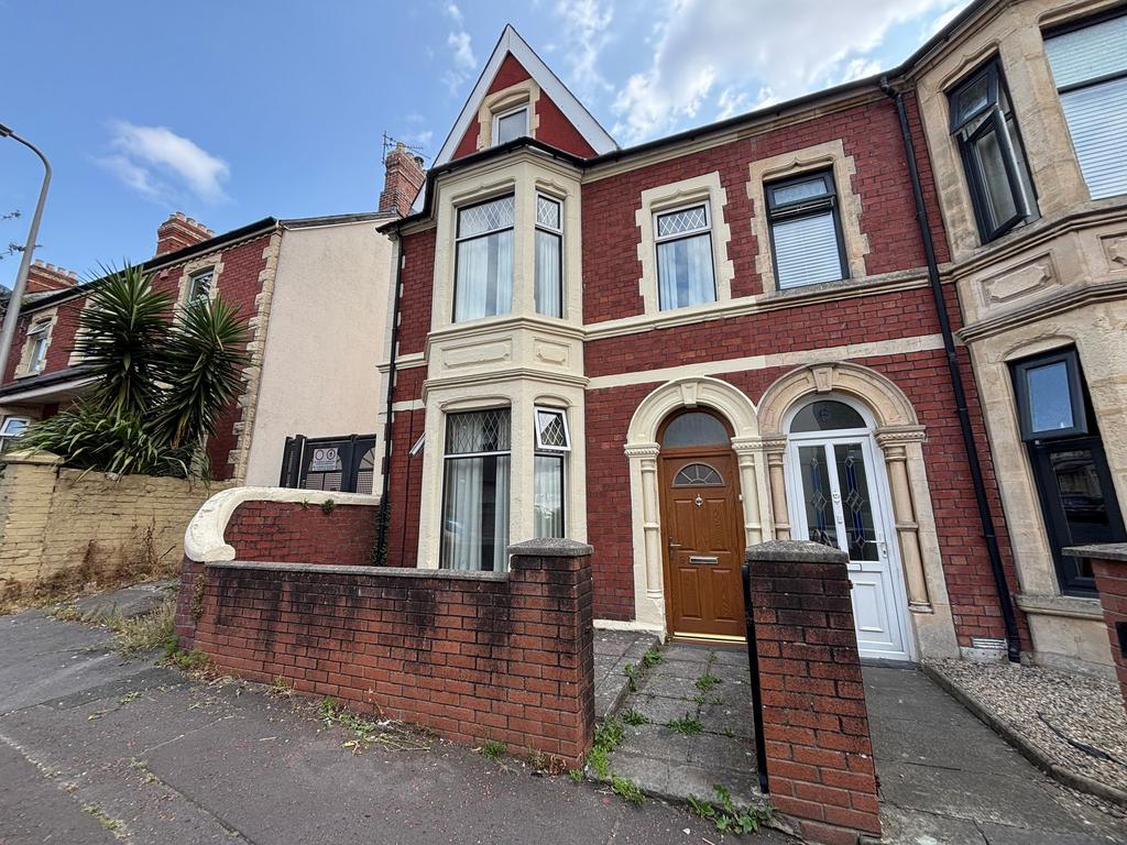 Station Street, Barry, CF63 4 bed semi-detached house for sale - £220,000